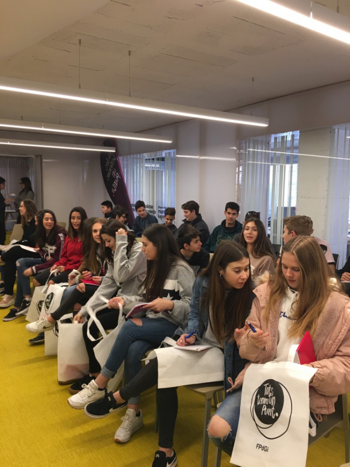 Mohamed El Amrani enseña a los jóvenes a construir identidades que ...