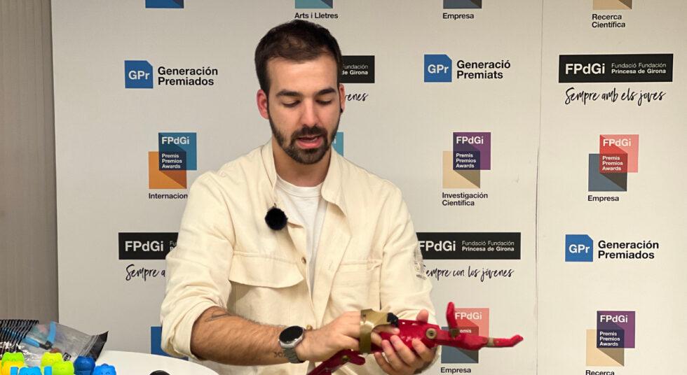 Guillermo M. Gauna-Vivas: diseñando ayudas, imprimiendo cambios ...